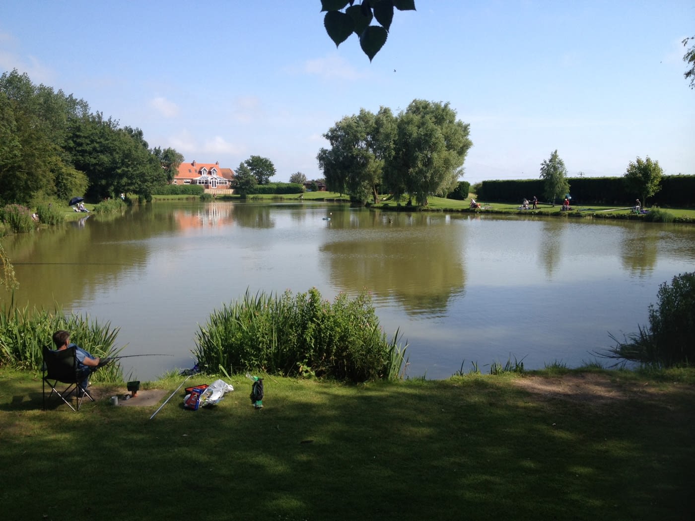Lincolnshire's Premiere Fishing Complex - Hill View Lakes